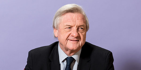 Sir Michael Rake: “You have to be violently calm during a crisis.”